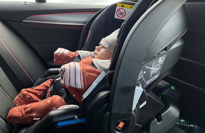 Stokke iZi Go Modular X1 Autositz von BeSafe | Vickyliebtdich